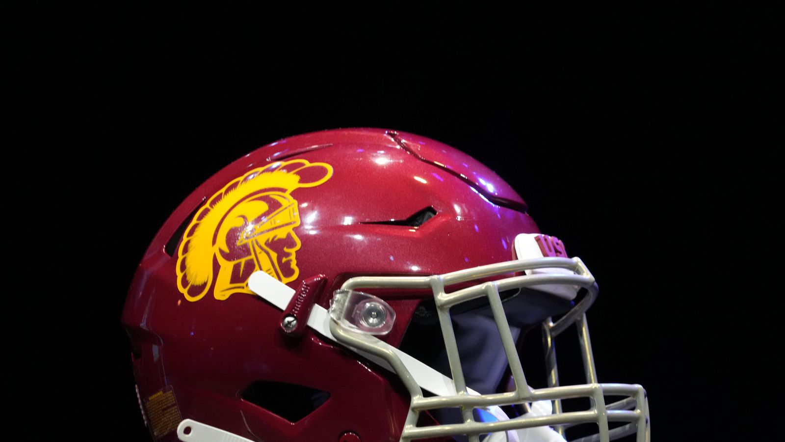 Annie Hanson stepping away from recruiting role at USC