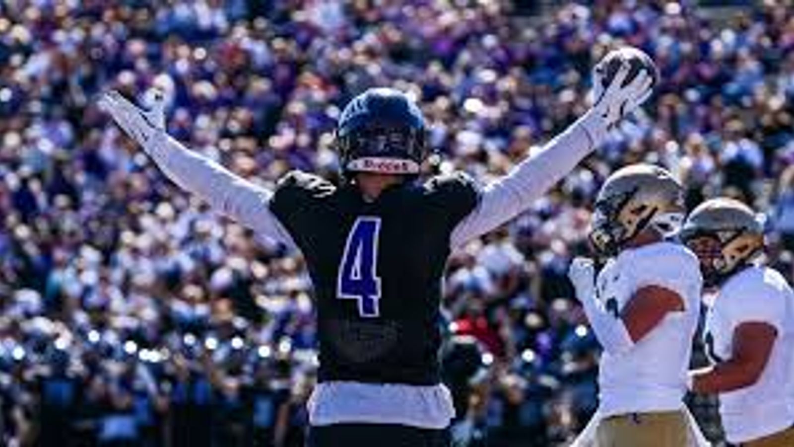Source: UW-Whitewater finds new offensive coordinator with multiple ...
